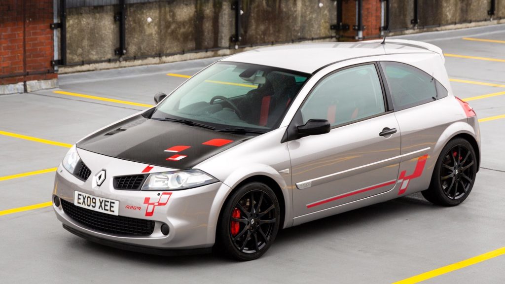 Rare Renault Megane R26.R Is A Hot Hatch That Thinks It’s A 911 GT3 ...