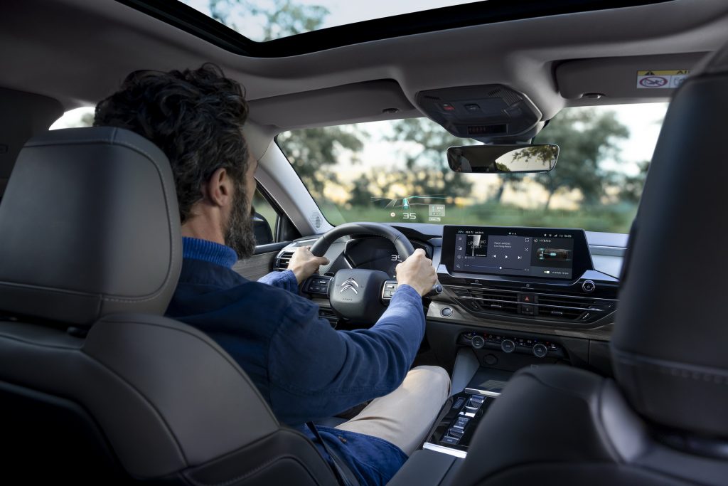 New Citroen C5 X Is A Comfort-Focused Flagship That Walks Between ...