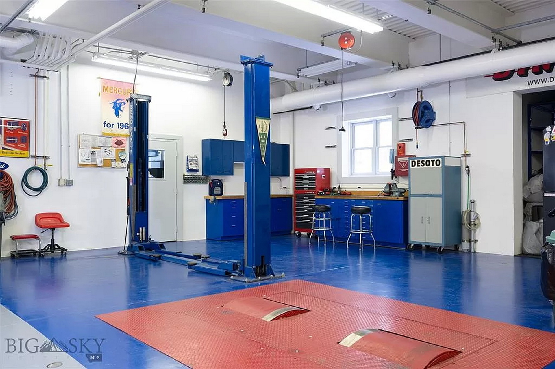 This Montana Mansion Comes With A Dyno And Enough Parking For 72 Cars ...