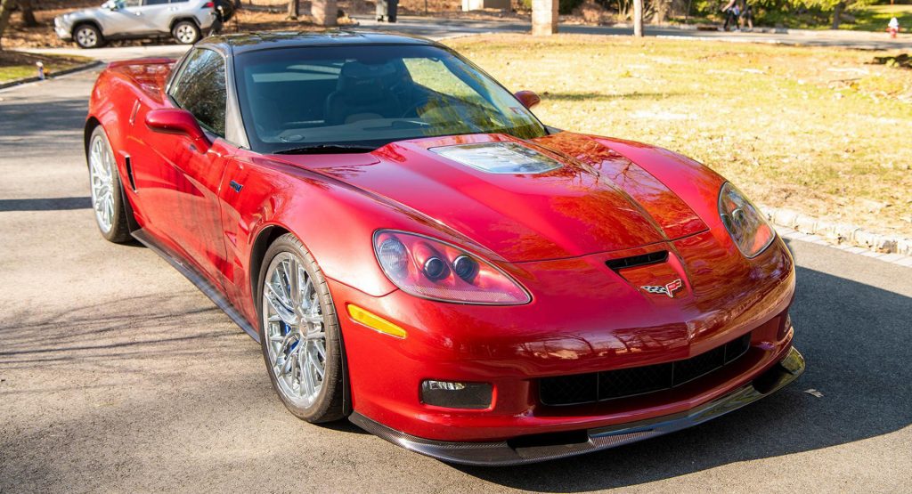 2K-Mile 2013 Chevrolet Corvette ZR1 Is An Exhilarating Drive | Carscoops