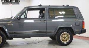 This 1988 Jeep Cherokee Limited Two-Door Is $14,900 Well Spent | Carscoops