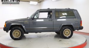 This 1988 Jeep Cherokee Limited Two-Door Is $14,900 Well Spent | Carscoops