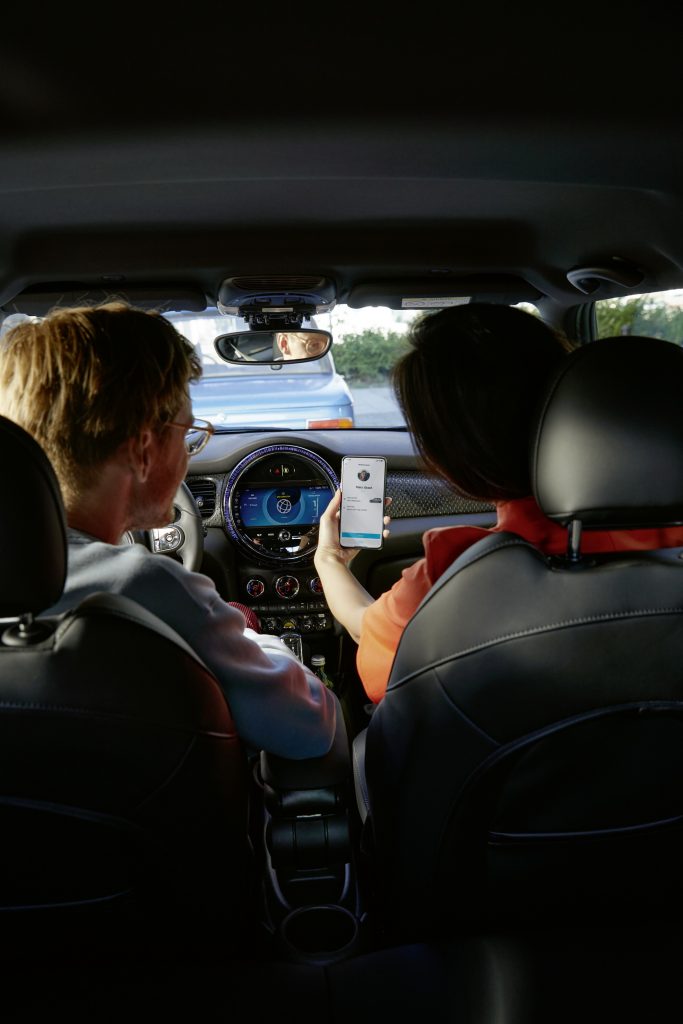 MINI’s New Sharing App For Family And Friends Is Solving A Non-Issue ...