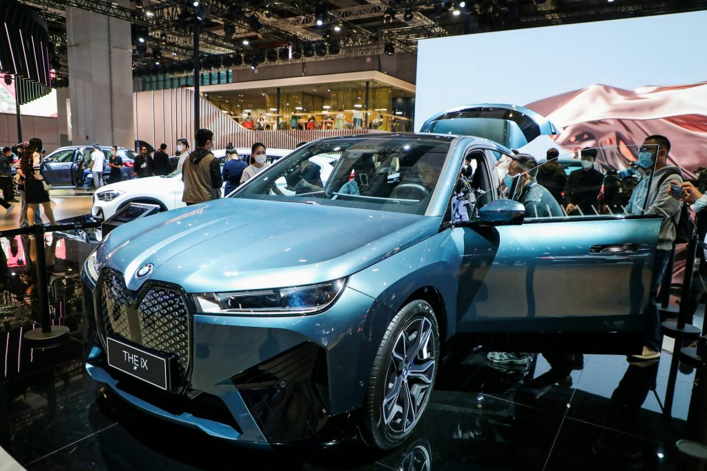 BMW iX Tech Flagship EV Electrifies Shanghai, Will Launch In China This ...