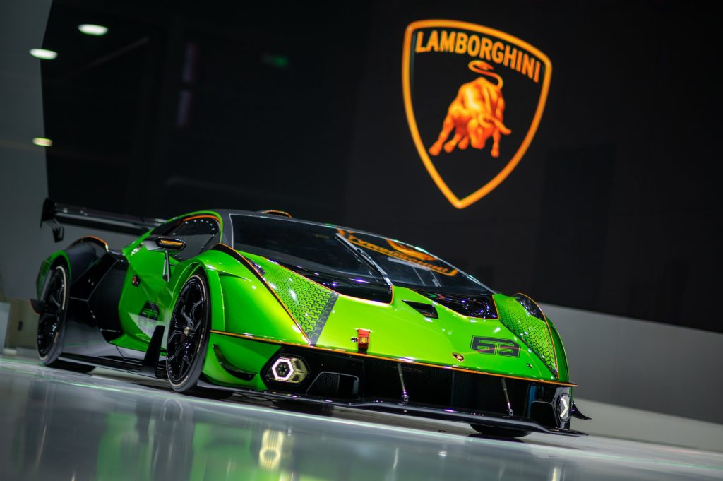 Lamborghini Essenza SCV12 Track-Only Supercar Wows Chinese Audience ...