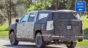 Hear The New Cadillac Escalade V Unleash Its Thunderous Supercharged V8 ...