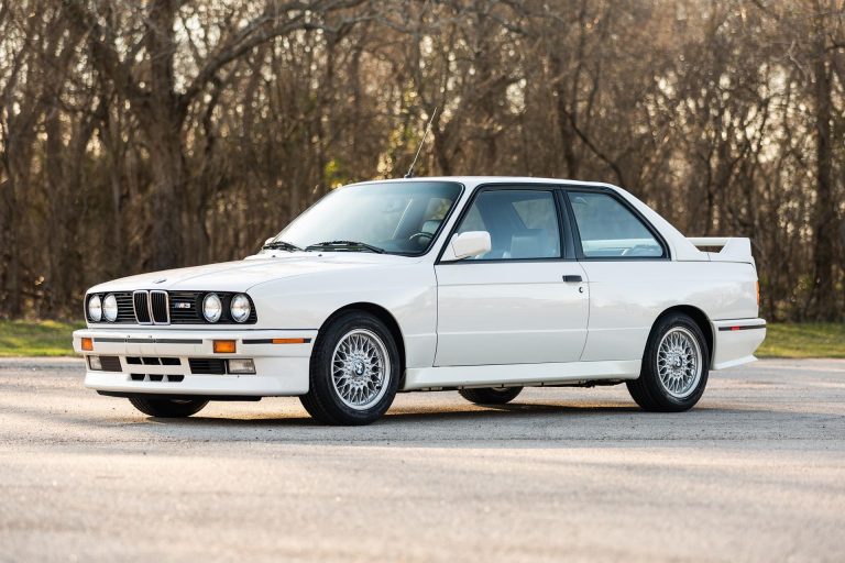 Get Your Hands On BMW’s Most Iconic M3 With This 1991 E30 | Carscoops