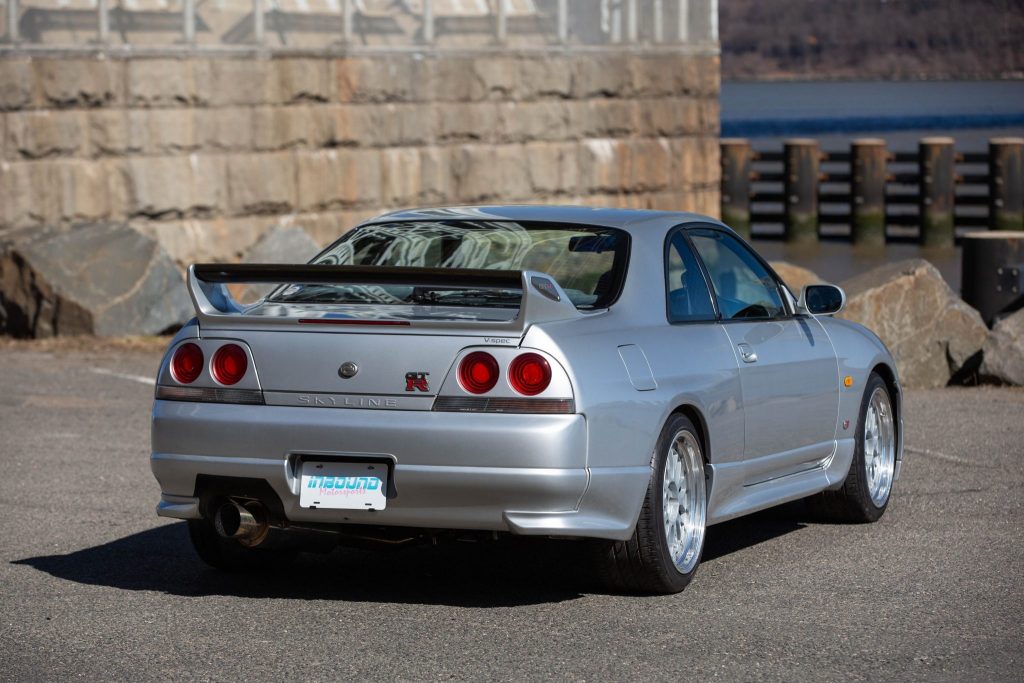 This 1995 Nissan Skyline R33 GT-R V-Spec Is A Rare JDM Classic | Carscoops