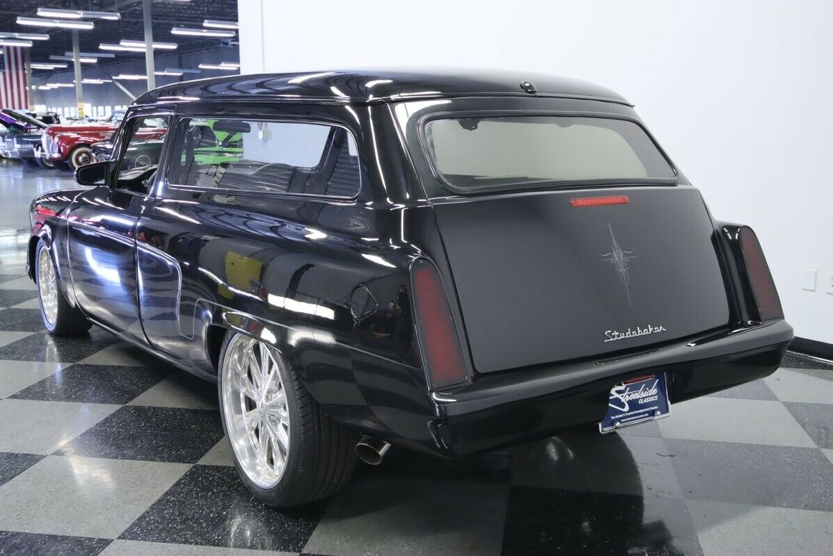 1954 Studebaker Wagon Restomod Is An Old-School Ride With A 5.7-liter ...