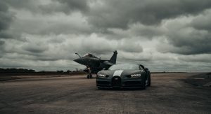Bugatti Chiron Sport And Rafale Fighter Jet Meet In Asphalt-Vibrating ...