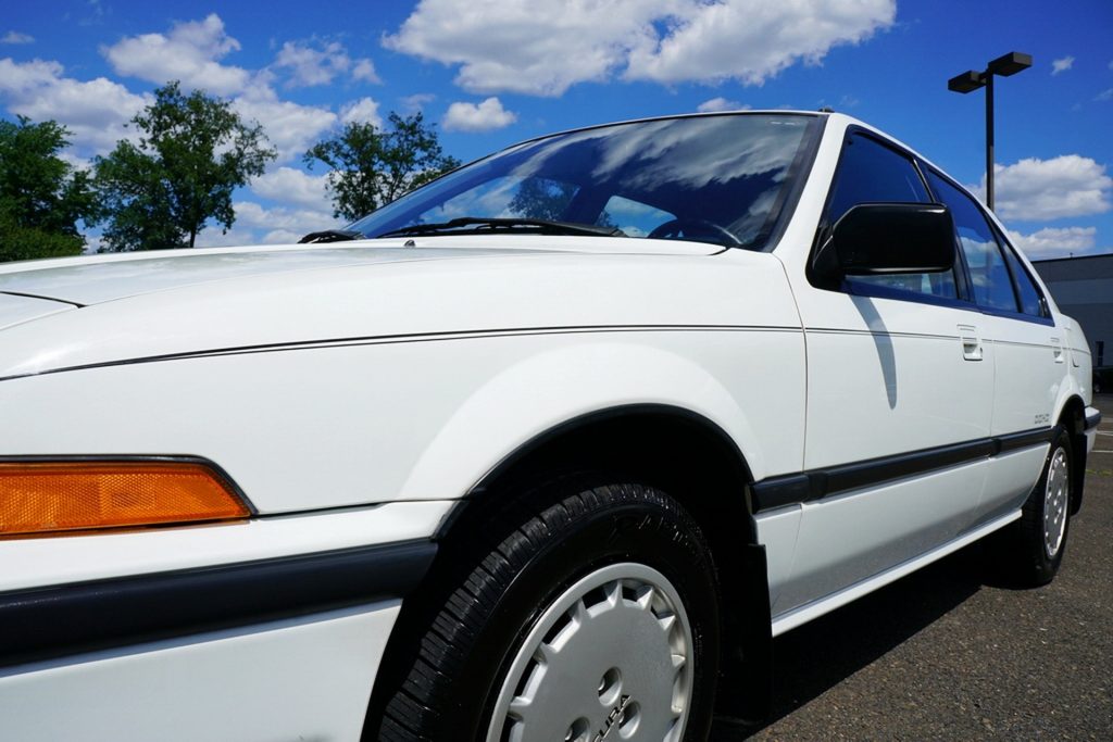 This 22k-Mile Acura Integra RS Is A True ’80s Time Capsule | Carscoops