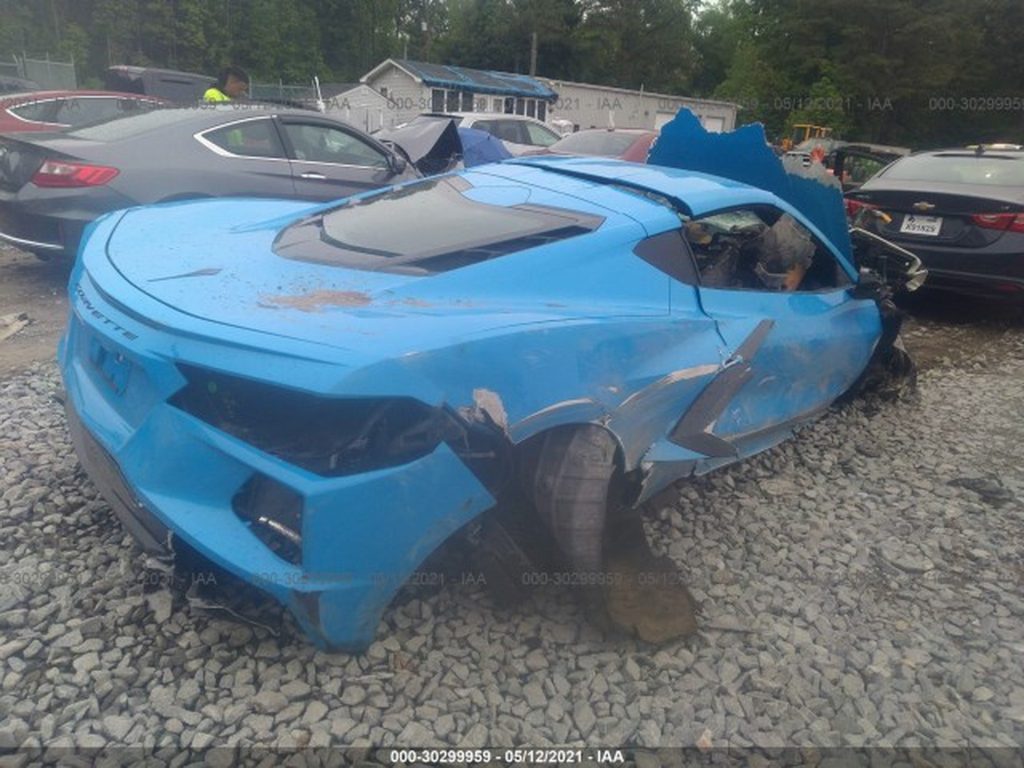Any Ideas What To Do With This Wrecked 2021 C8 Corvette? | Carscoops