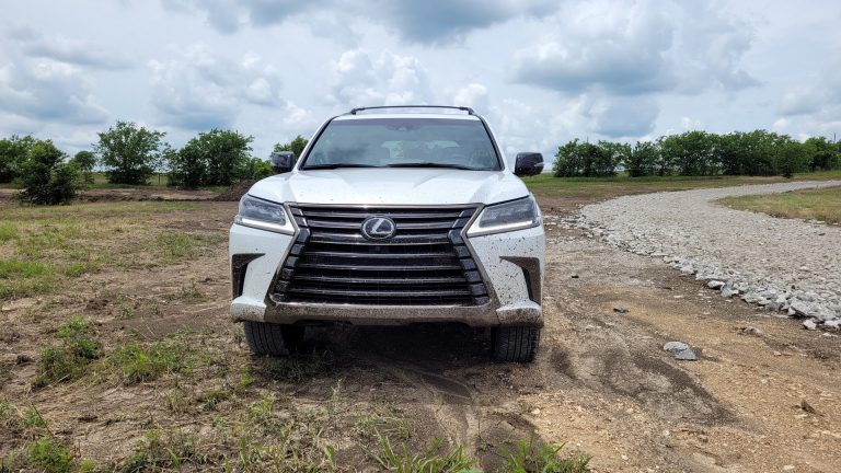 Quick Spin: The 2021 Lexus LX Is A Loveable, But Aging Luxury Off ...