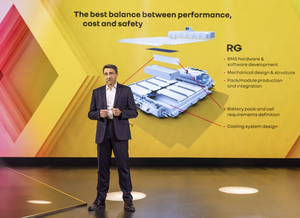 Renault Previews Electric Range And Details EV Manufacturing Strategy ...