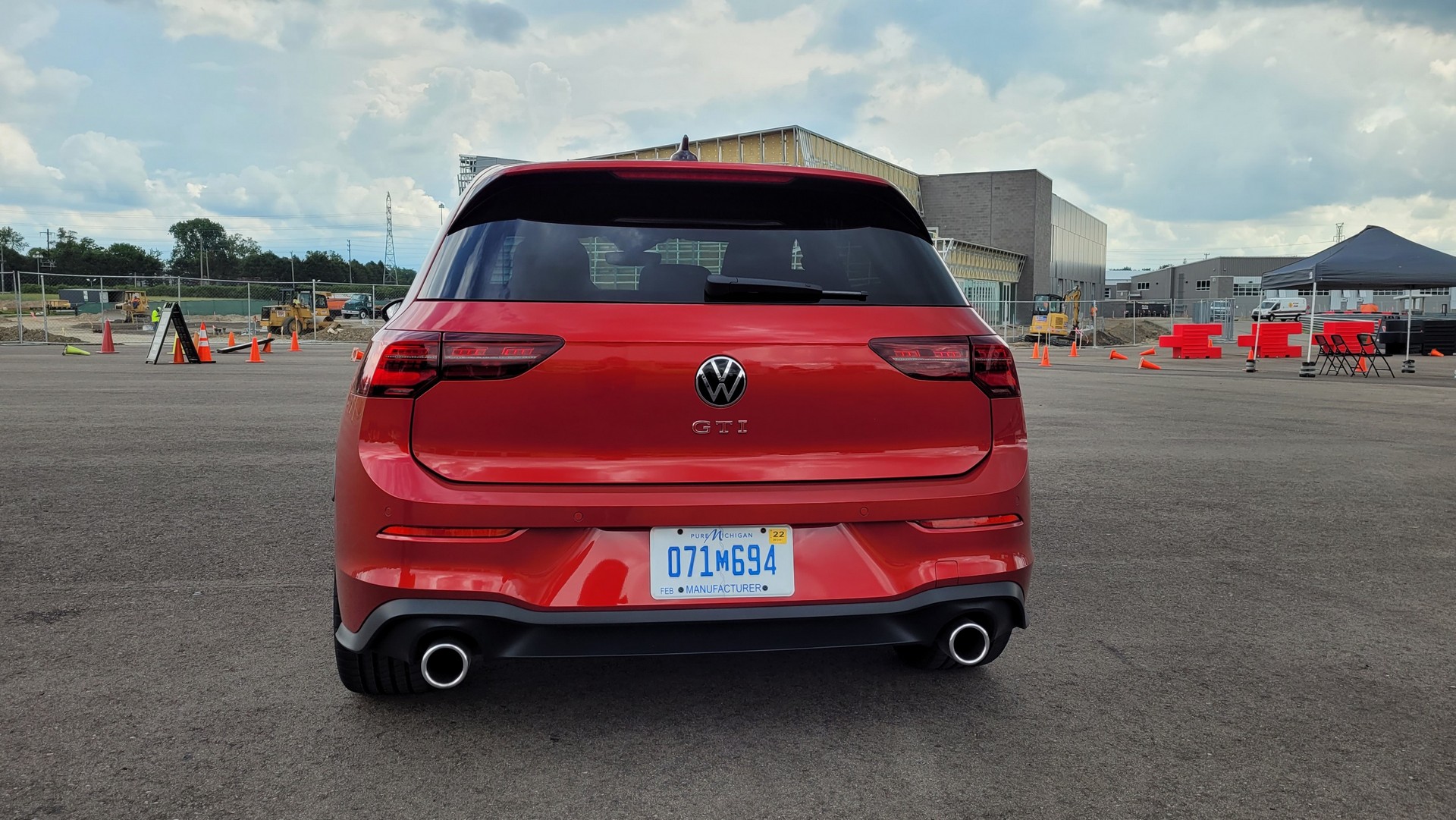 We Drive The 2022 VW Golf GTI Mk8 And 2021 Golf GTI Mk7 Back-To-Back To ...