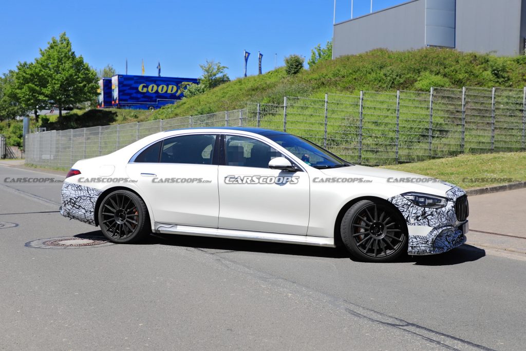 2022 Mercedes-AMG S63e Looks Mean As Hell In Latest Spy Shots | Carscoops