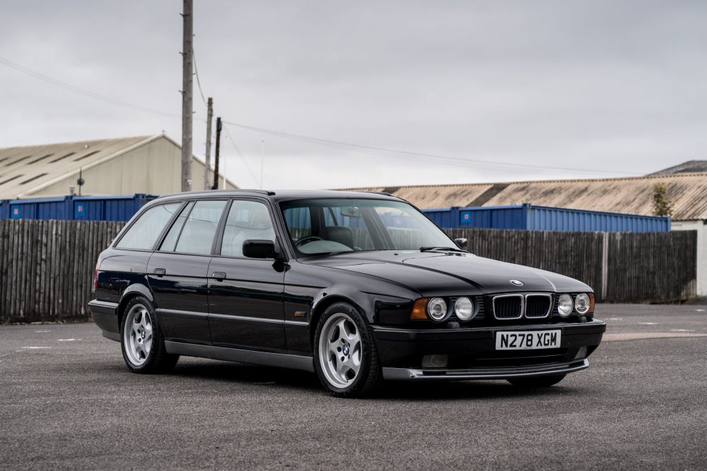 Chris Harris Is Selling His ‘DIY’ 1996 BMW M5 Touring E34 Conversion ...