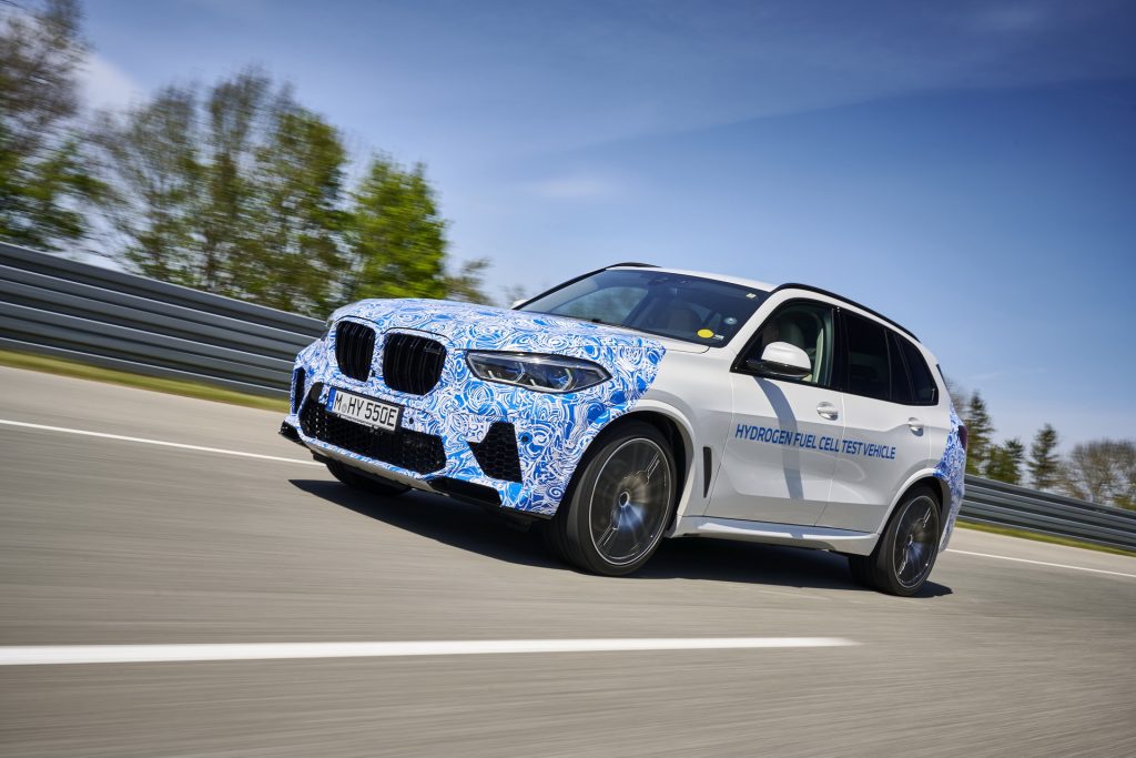 BMW Rolls Out X5 Hydrogen Fuel Cell Prototype Ahead Of 2022 Launch ...