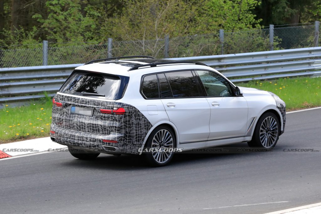 2022 BMW X7 Takes To The Track With Facelifted Looks | Carscoops