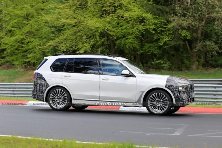 2022 BMW X7 Takes To The Track With Facelifted Looks | Carscoops