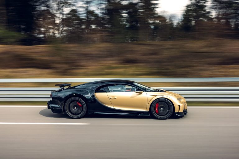 Bugatti Tests The Chiron Super Sport To Its 273 MPH (Limited) Top Speed ...