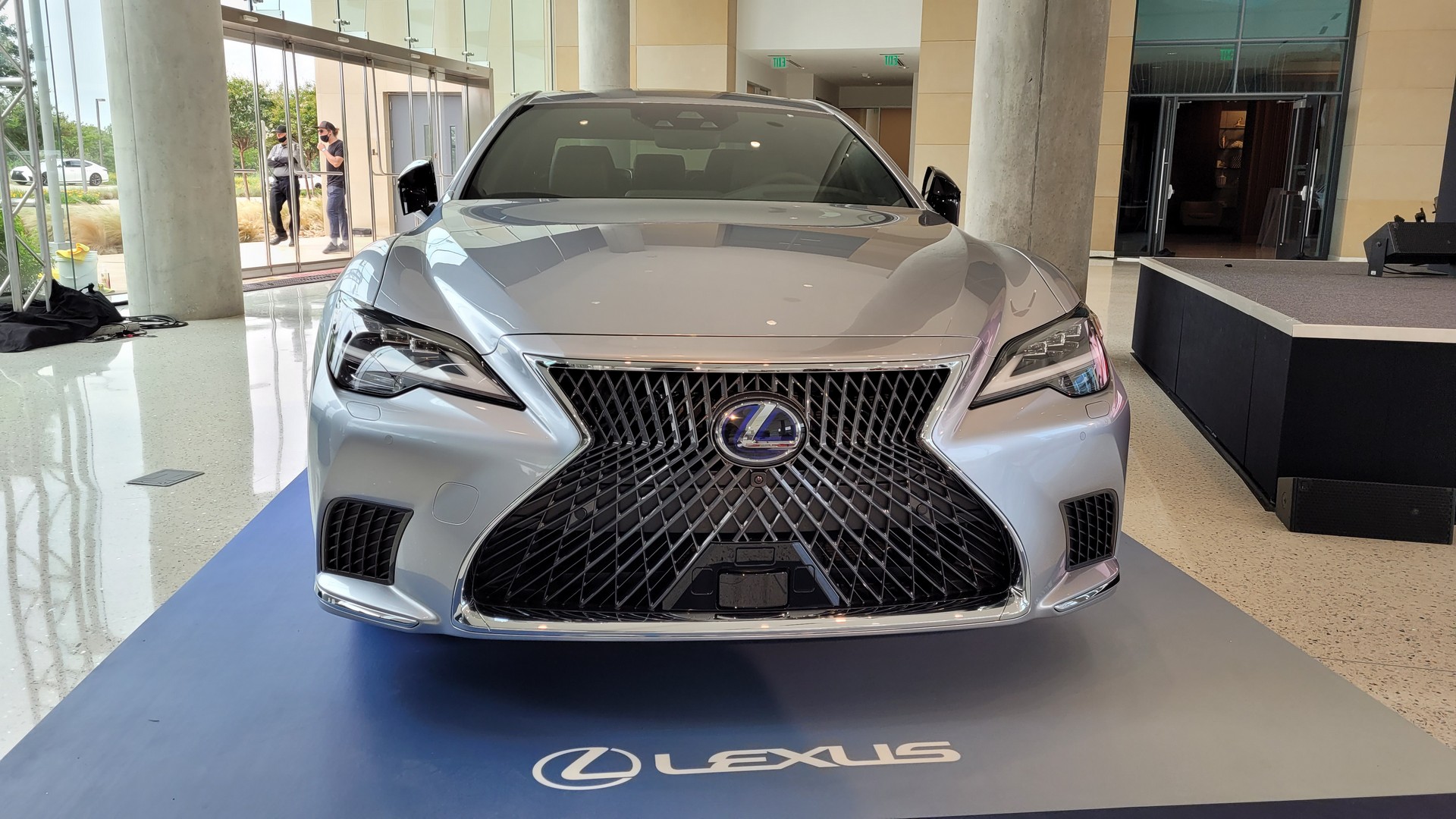 We Go Hands-Free In A 2022 Lexus LS 500h Prototype, Test Its New ...