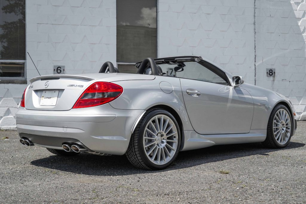 2005 Mercedes-Benz SLK55 AMG Is A Compact Roadster That Carries A Big ...