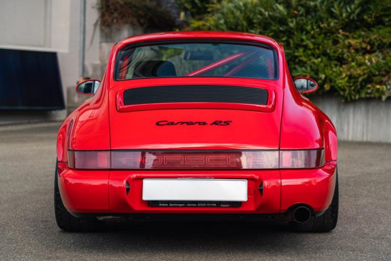 Rare Porsche 964 RS N-GT Clubsport Is A True Road-Going Race Car ...