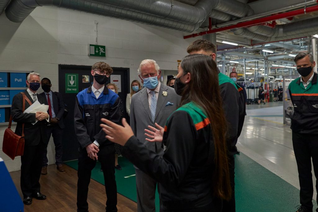 Prince Charles Takes A Trip To Mini’s Oxford Factory | Carscoops