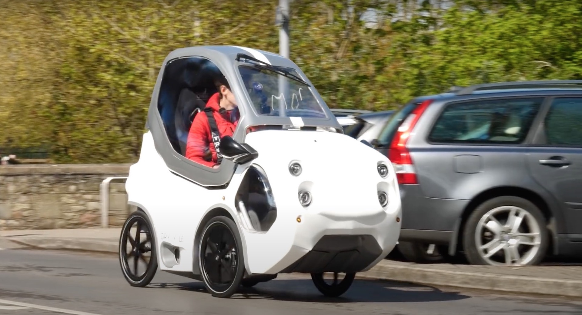 The $21k Drycycle Is A Four-Wheel Bike That Thinks It’s A Car | Carscoops