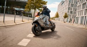 BMW Debuts $11,795 Futuristic CE 04 Electric Scooter With 80 Miles Of ...