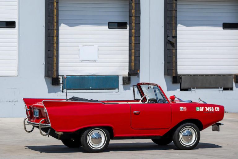 Flying Cars Are The Future, But How About A Swimming Car From The Past ...