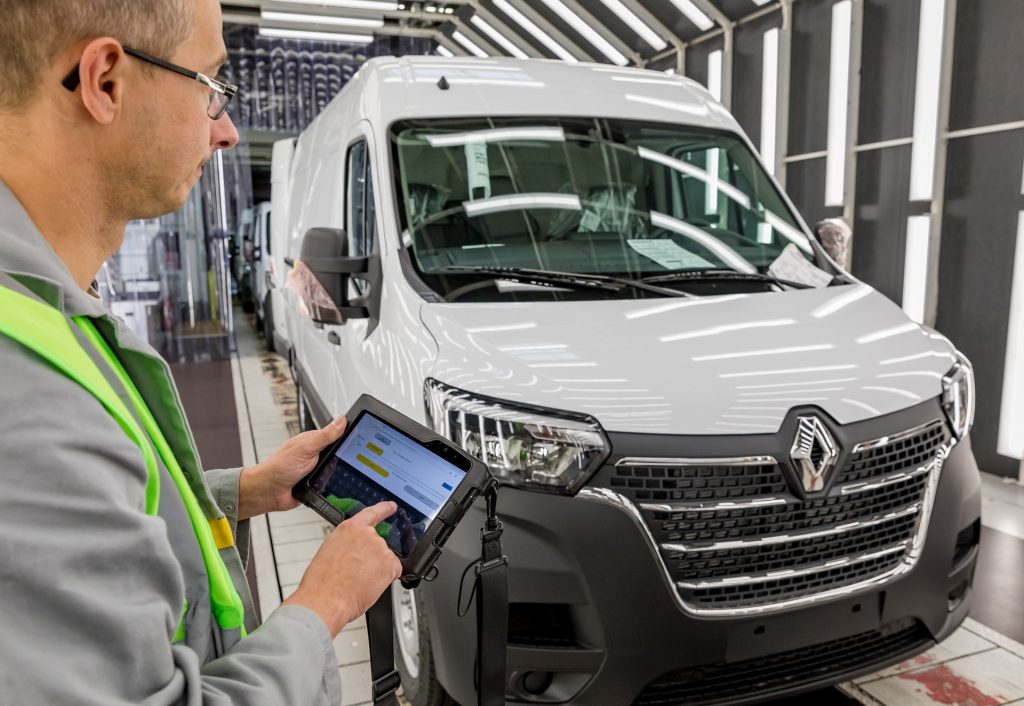 Renault’s HYVIA Venture Will Offer Fuel Cell LCVs And Hydrogen ...