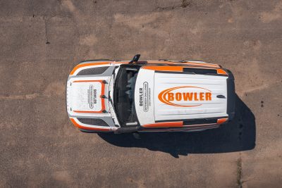 Bowler And Land Rover Unveil Defender Rally Car, Will Compete In One ...