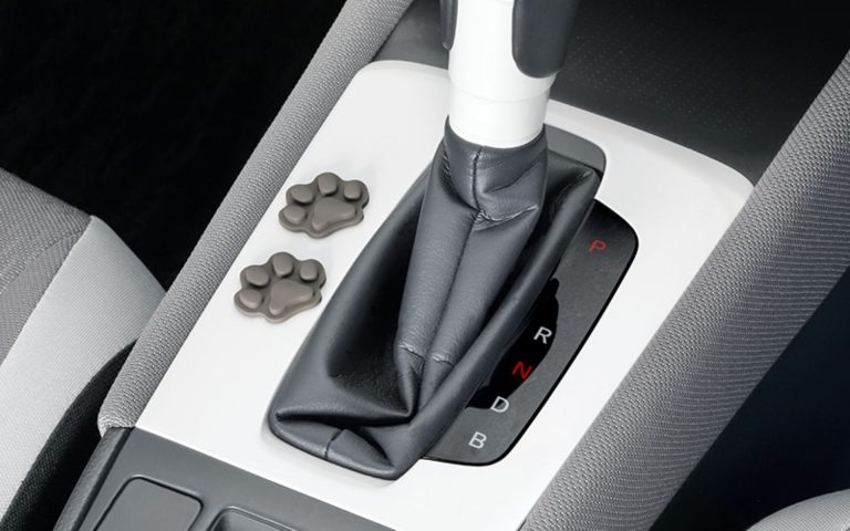 Honda Is Offering Paw-Decorated Accessories For Dog People’s Cars In ...
