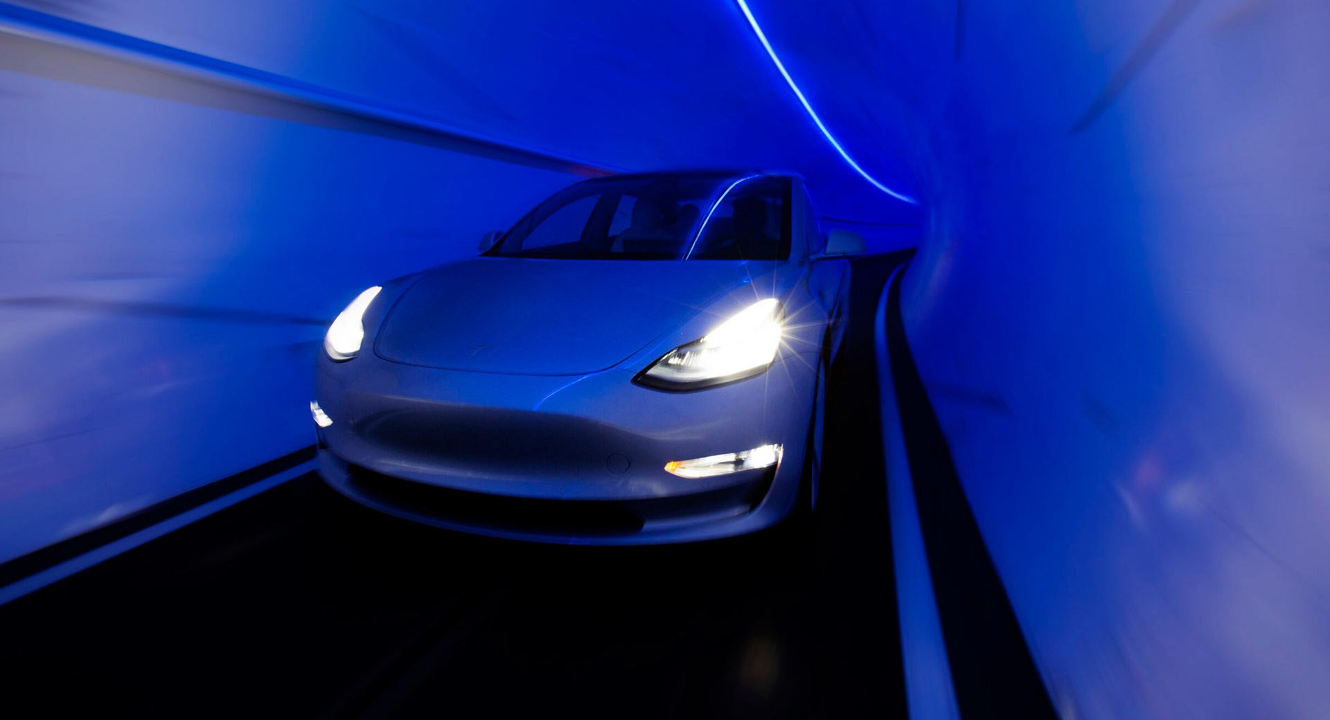 Drivers For Las Vegas Loop Encouraged To Describe Elon Musk As “A Great ...