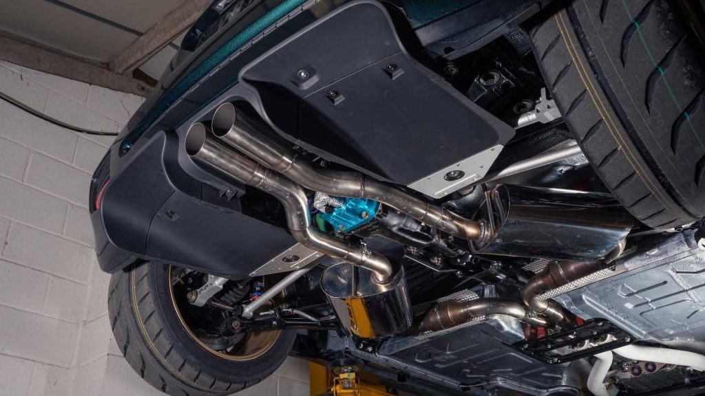 ‘Vini’ Is A Custom-Built Mini With A BMW 4.0-Liter V8 Stuffed Under The ...