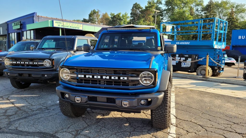 Woodward Dream Cruise Photos: Ford Bronco Riptide Concept Shows Off New ...