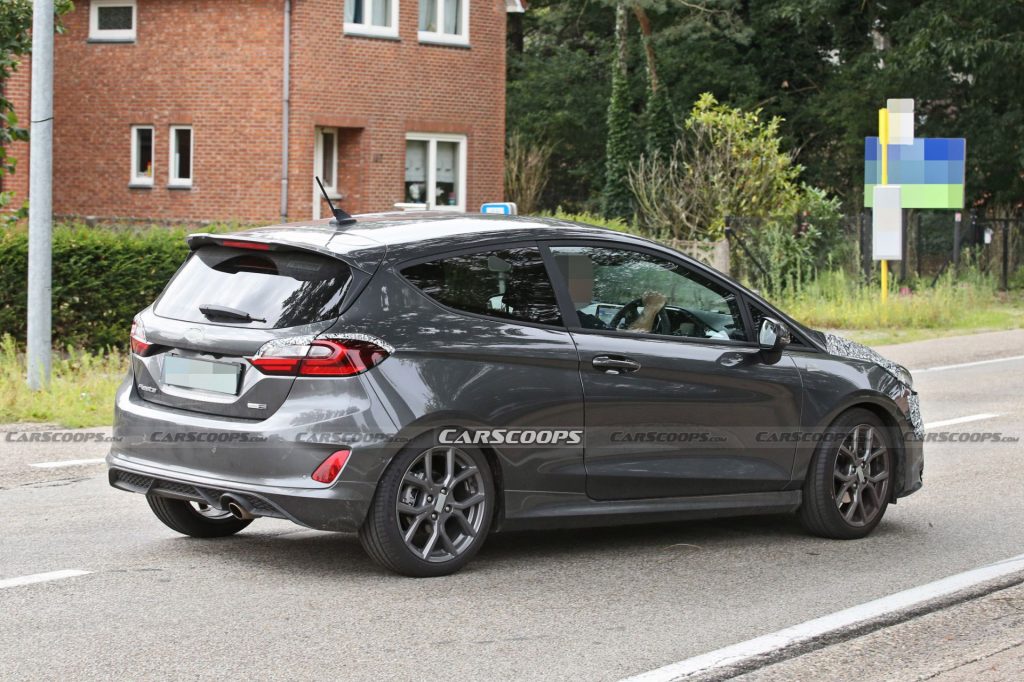 Facelifted 2022 Ford Fiesta Spied Showing Its Sportier Side In ST-Line ...