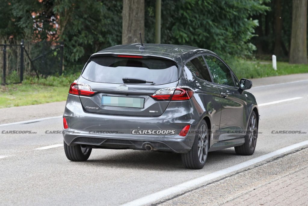 Facelifted 2022 Ford Fiesta Spied Showing Its Sportier Side In ST-Line ...