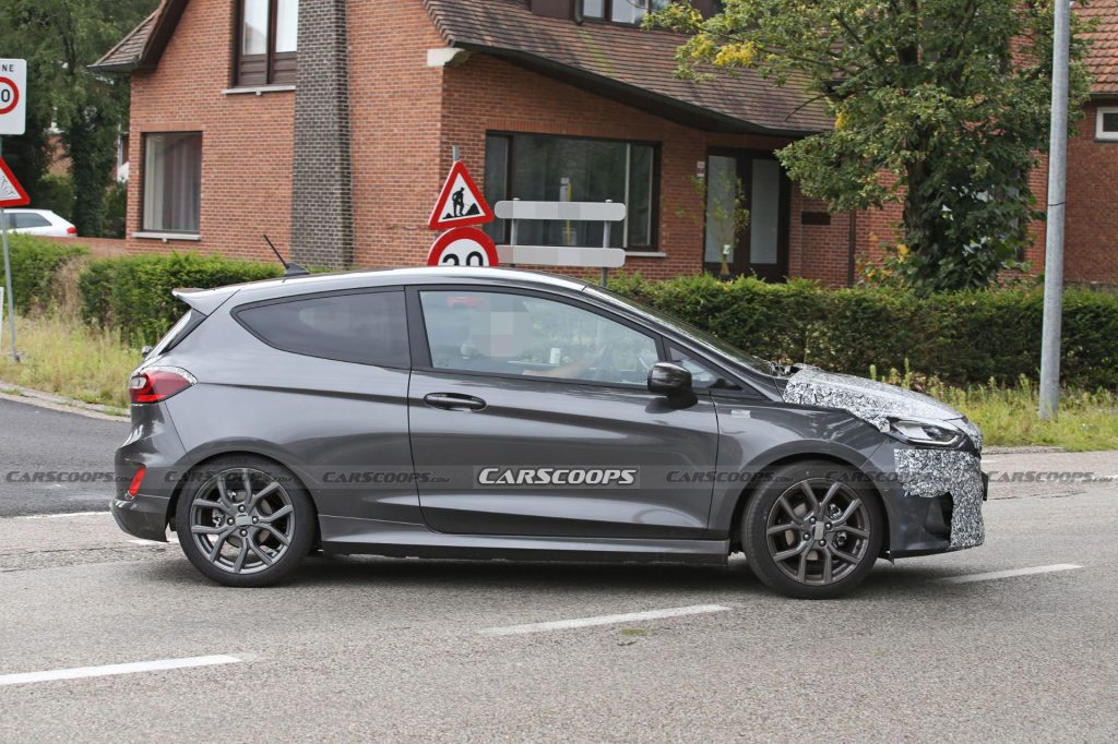 Facelifted 2022 Ford Fiesta Spied Showing Its Sportier Side In ST-Line ...