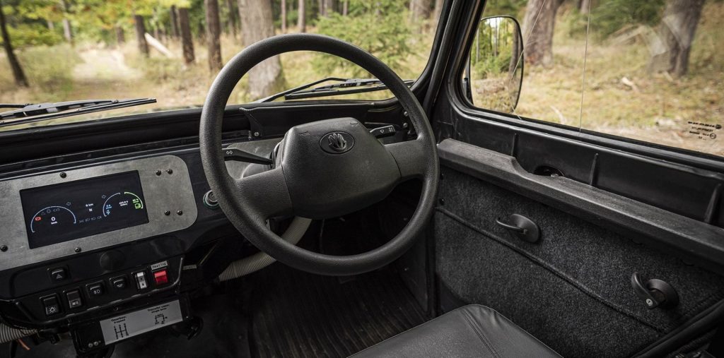MWM Spartan Electromod Is Based On UAZ Hunter Russian Off-Roader ...