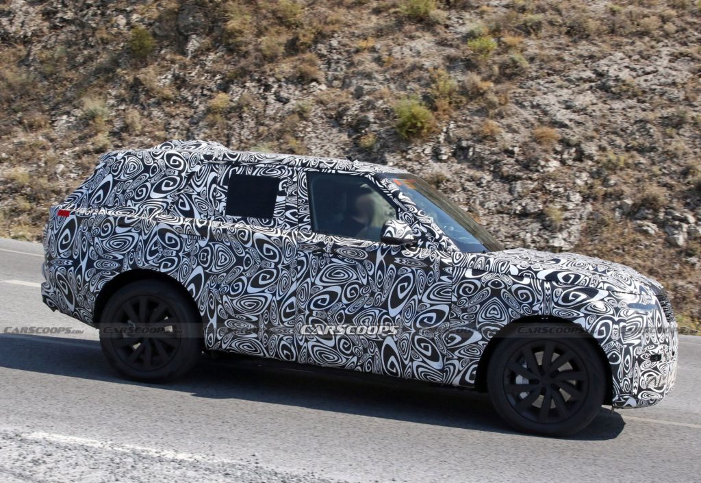 2022 Range Rover Spied In PHEV Form During Final Stages Of Development ...