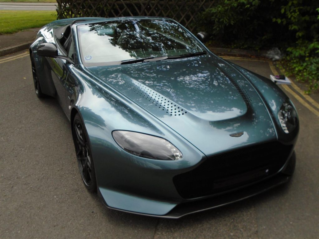 Rare Aston Martin V12 Vantage V600 Roadster Is A $1.4 Million Ride ...