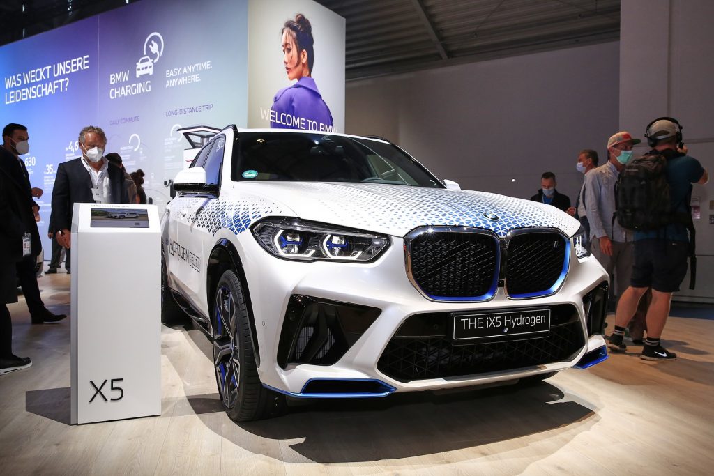 New BMW iX5 Hydrogen Brings Its Fuel Cells To Munich | Carscoops