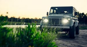 Himalaya Hue 166 Is A Hand-Built $300k Defender With A 650 HP ...