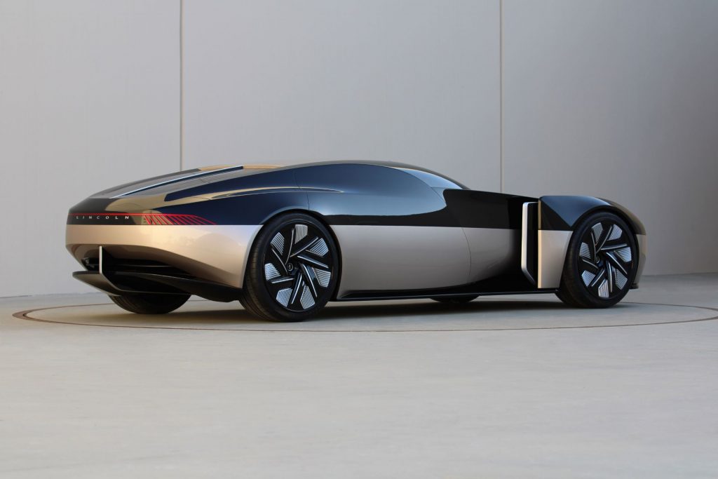Student-Designed Lincoln Concept Car For 2040 Realized Into A Full ...
