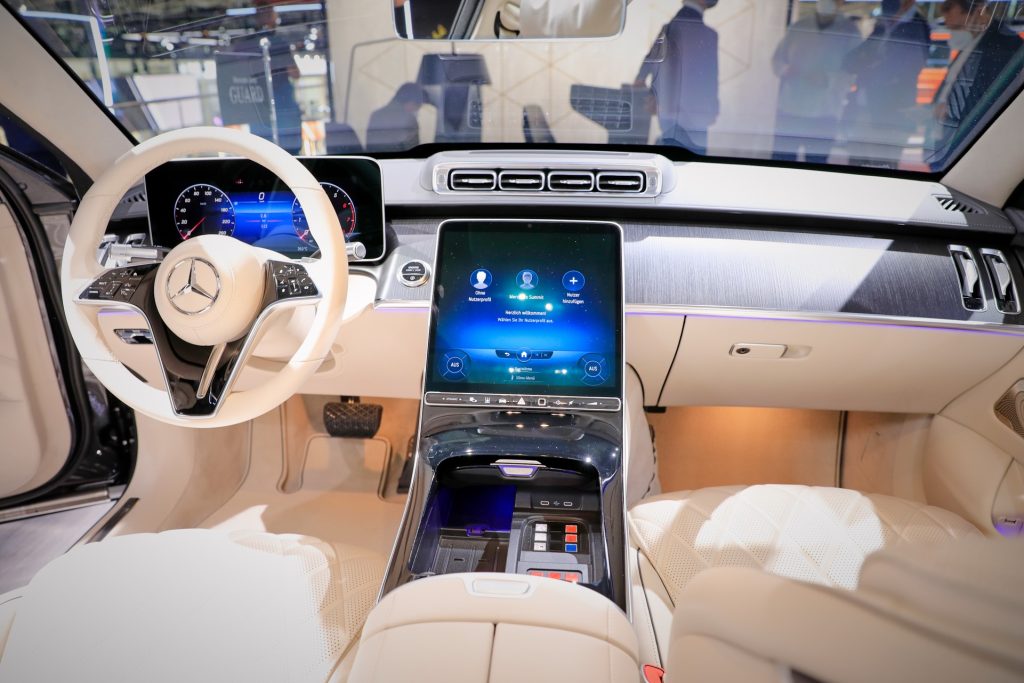 New Armored 2022 Mercedes-Benz S 680 Guard 4MATIC Is A Tough Cookie To ...