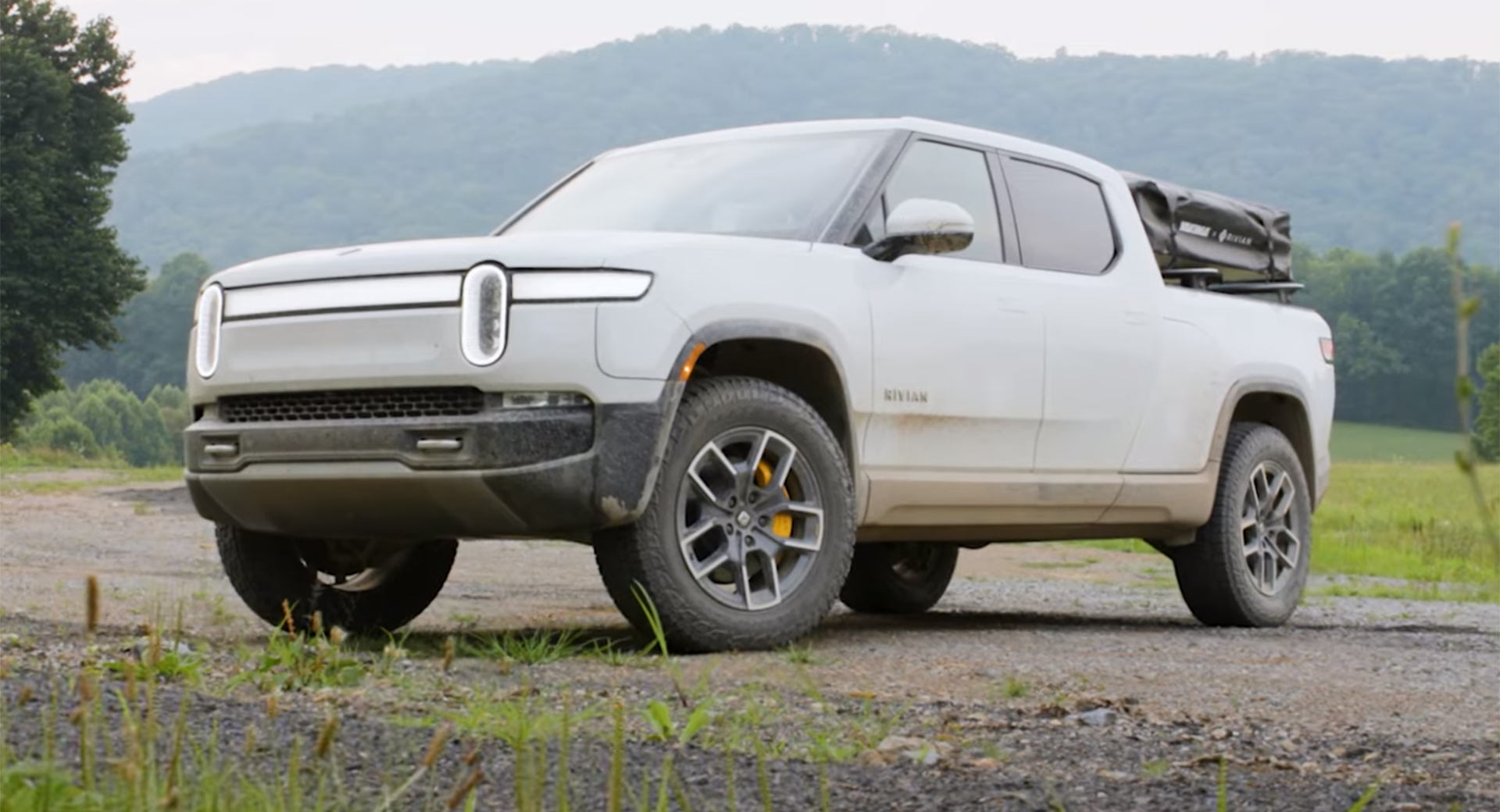 Rivian R1T Praised By Motor Trend In First Review Of The New Electric ...