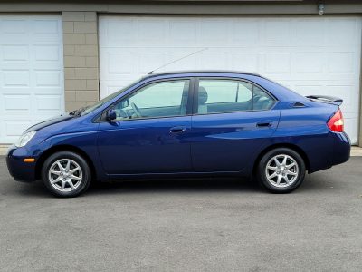 Who Buys A Toyota Prius New In 2003 And Only Drives It 13k Miles ...